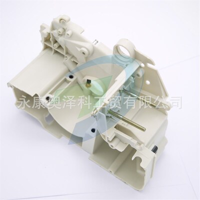 汽油链锯伐木锯适用于STIHL斯蒂尔MS170/180油锯配件曲轴箱