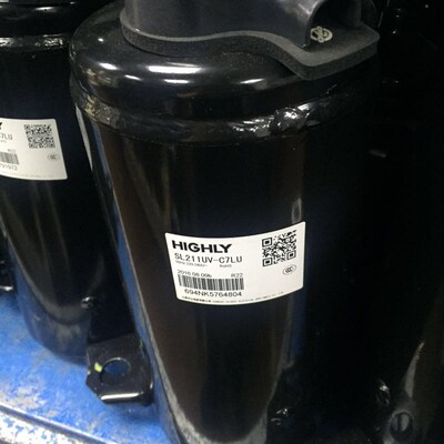 SL218SV-C7LU1  211UV-C7LU 214全新日立1.5匹空调压缩机CSL211CV