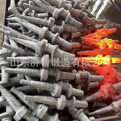 锻造重型汽车发动机曲轴40CrNiMoA锻造重型汽车发动机曲轴锻件