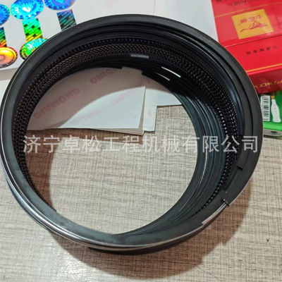 小松装载机WA700-1活塞环