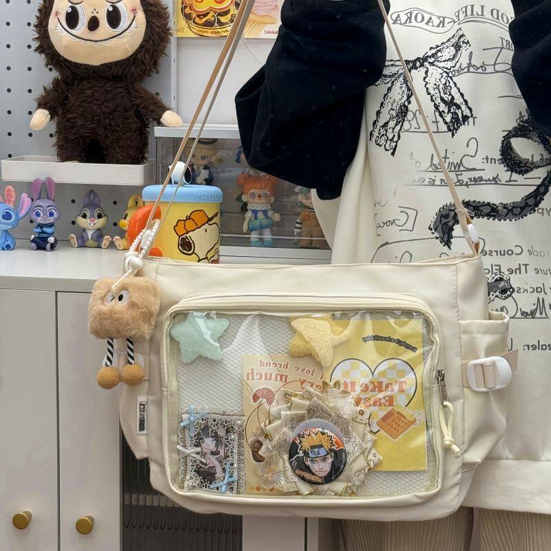 痛包斜挎大容量二次元学生党送扎板谷子包包女大食量挎包袋高颜值