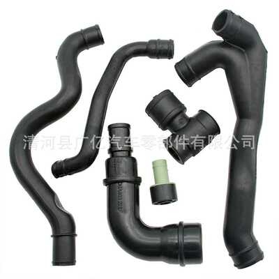 适用06A103213   曲轴箱通风管 废气管 废气阀Engine Crankcase