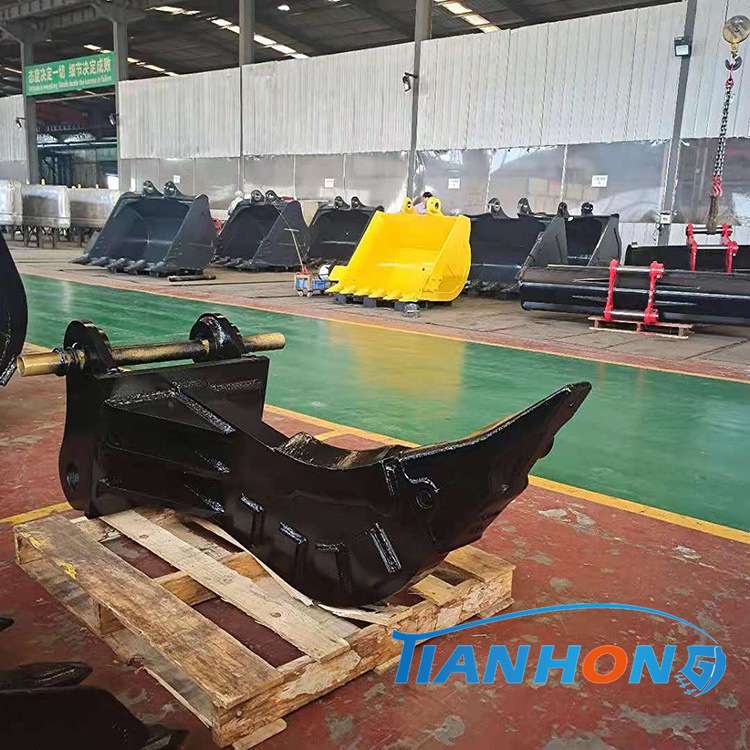 挖掘机属具 单齿松土器 坚固耐磨鹰嘴钩 规格型号齐全 批量制作