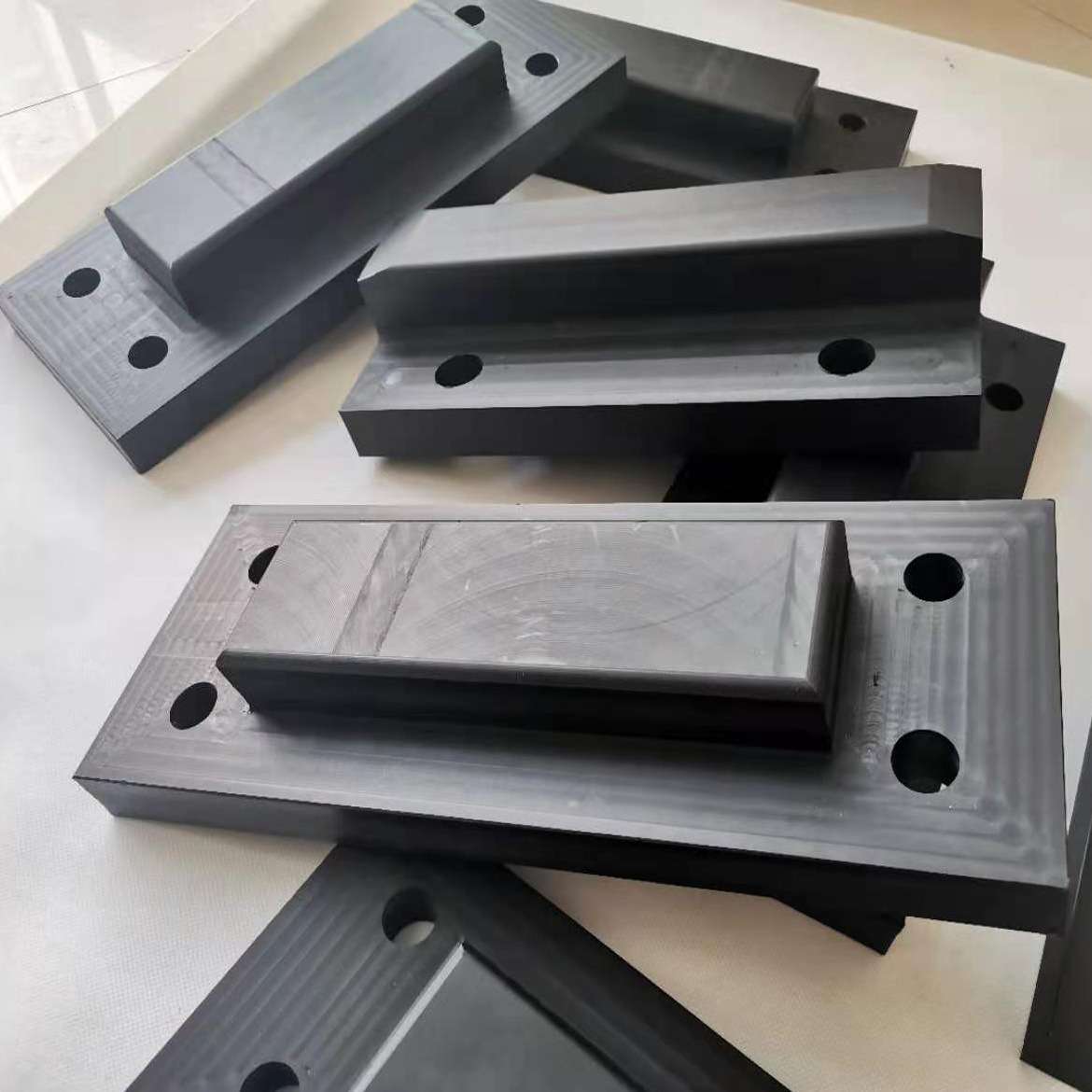MGA工程塑料闸门滑块载重滑板滑块特种工程用滑板MGD MGE闸门滑块