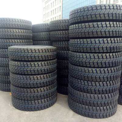 1000R20 1100R20货车卡车轮胎子午线全钢丝轮胎量大优惠1200R20