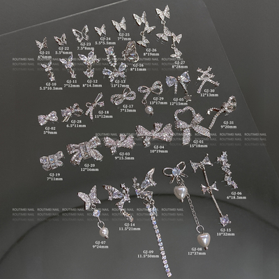 柔荑美中国锆石饰品美观