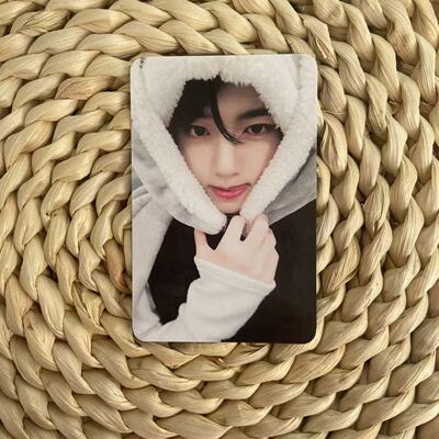 ZB1韩维辰MS兔毯辰小卡