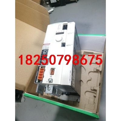 施耐德LXM32SD72N4 驱动器 测试包好 成色漂亮议价
