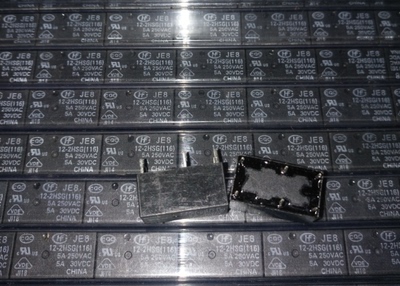 JE8 12-2HSG(116)宏发继电器HFE60P 12-2HSTG 两种通用的 12V
