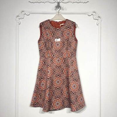 潮系列 LM06263 时尚连衣裙品牌女装折扣颦