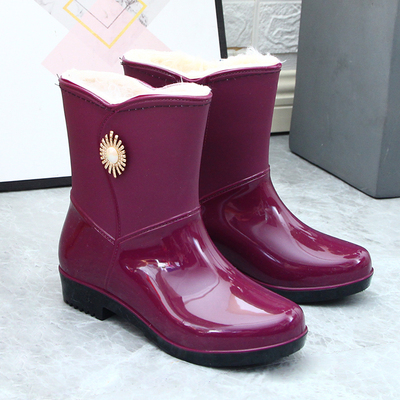 雨鞋女时尚外穿2022新款中筒漂亮