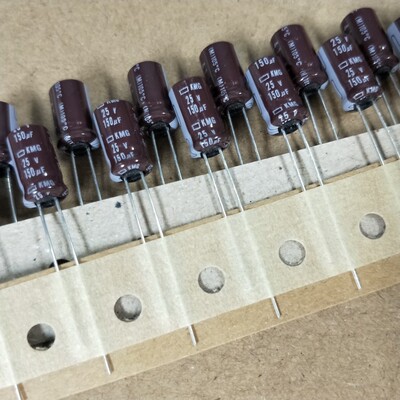 黑金刚电解电容25V150UF原装进口