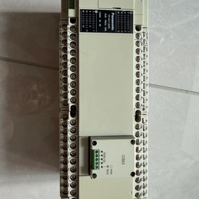 松下PLC，型号：AFPXHC60R-F，实图拍摄，成色如图 ~议价
