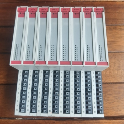 现货促销原装拆机 图尔克 BL20-E-8DO-24VDC-0.5A-P 6827226 实物