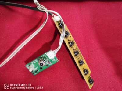 原装创维32E20RE按键接收板5800-R32E20-R010