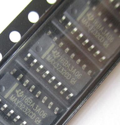 MAX3232CDR MAX3232C 贴片SOP16 RS-232 线路驱动器/接收器可直拍