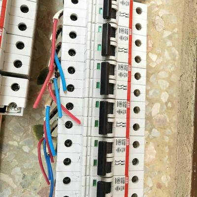 询价 断路器 IEC60898 GB10963  机,库存