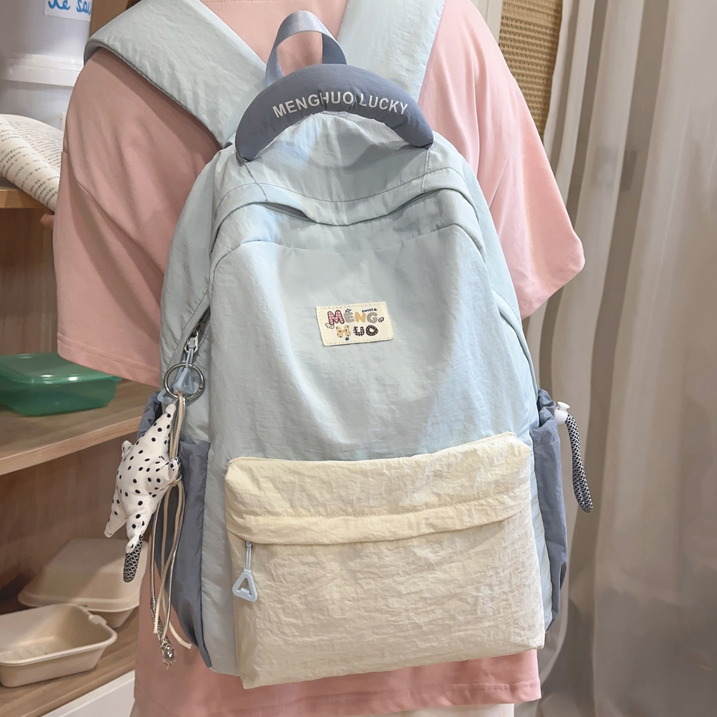 高颜值超火双肩包女2026新款撞色大容量旅行电脑背包中学生书包女