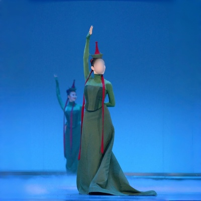 《我折叠着我的爱》同款服装定制