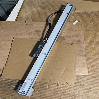 Magnescale SR77 磁栅尺 磁尺 拆机1个 插头(娜娜配件）