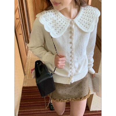 早春新款 羊毛兔毛混纺钩花娃娃领针织衫ZY3945