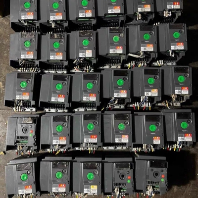 议价 施耐德变频器，ATV310HU22N4E，2.2KW，拆机件