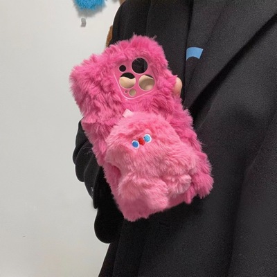 秋冬款毛绒绒15pro小怪物笨笨公仔12mini苹果14plus适用iPhone17/16promax手机壳1+13/12/11一加ace5pro/3v/2