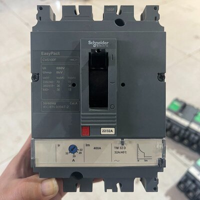 议价塑壳断路器CVS100FCVS100F 3P 32ACVS100F 3P 40A
