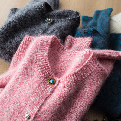 美的简直了~醉了~氛围感软糯花纱羊毛羊绒拉绒宝石花型扣针织开衫