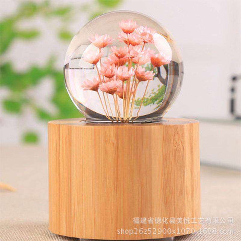雏菊水晶球标本音乐盒木质八音盒天空之城水晶球中秋七夕节