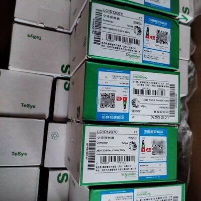 议价施耐德全新原装接触器 LC1D12Q7C LRD22C维修