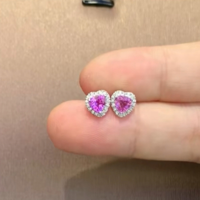 【Q .Jewelry】pt900蓝宝石耳钉 略有不同