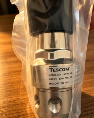 全新TESCOM艾默生SG165152调压阀 议价