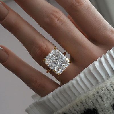 小众设计银色夸张超大方糖八角克拉爆闪雷迪恩钻戒求婚高级感百搭