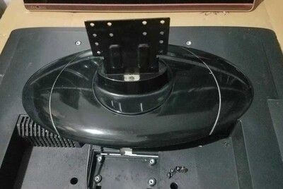 康佳LC24FS66DC底座 原装拆机 实物拍照 配带螺丝现货促销