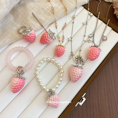 法式甜美渐变粉色树脂草莓发夹高级感精致一字夹时尚个性发饰头饰