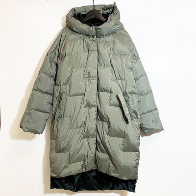 特价清仓聚酯纤维羽绒服圣迪家