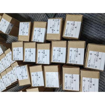 只卖正品IFM易福门PI2898 PI2899