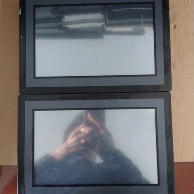 三元温湿度控制器 TEMI 1080 10寸触摸屏 拆机件