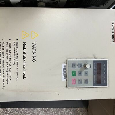 DZB300B015.0L4A变频器 功能包好 实物图片
