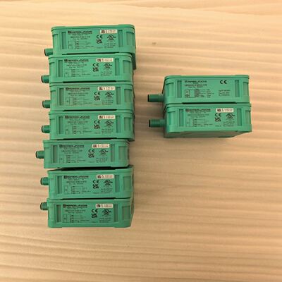 倍加福 UB2000-F42-U-V15 两台 13399