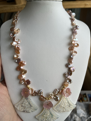 天然珍珠项链花瓣项链