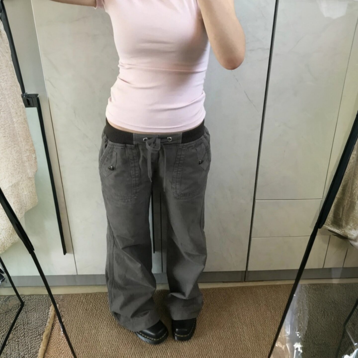 美式工装风灰色双扣低腰阔腿牛仔裤女秋季辣妹宽松显瘦小众阔腿裤