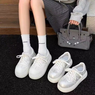 真皮！撤柜女鞋厚底小白鞋女百搭休闲运动板鞋面包鞋Z26-5821-1