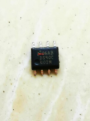 贴片 DS90C402M DS90C402 信号接收器芯片 SOP-8封装