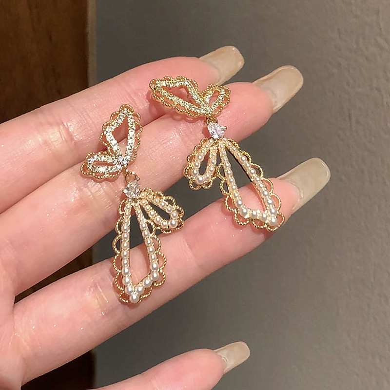 金色蕾丝闪花边锆蝴蝶结耳环高级感轻奢s925银针耳钉精致绝美耳饰