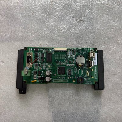 昆仑通泰TPC7062TD(KT)主板，外壳磕破了拆了卖主板