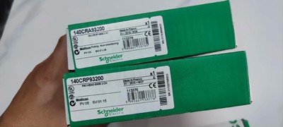 施耐德140CRA93200   140CRP93200全新