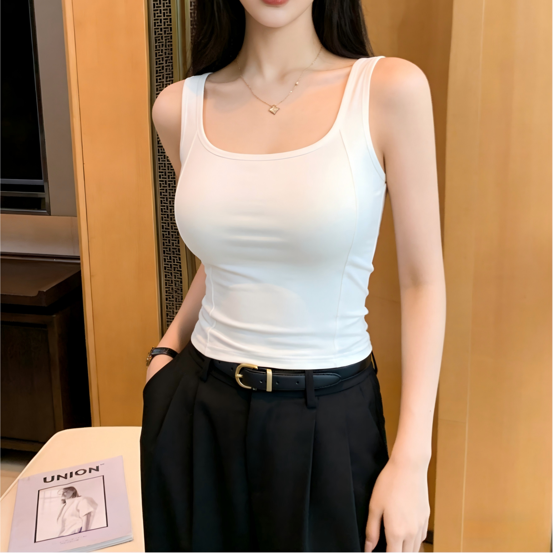 鱼骨吊带背心女美背2026新款夏内搭遮副乳防走光显瘦外穿打底上衣
