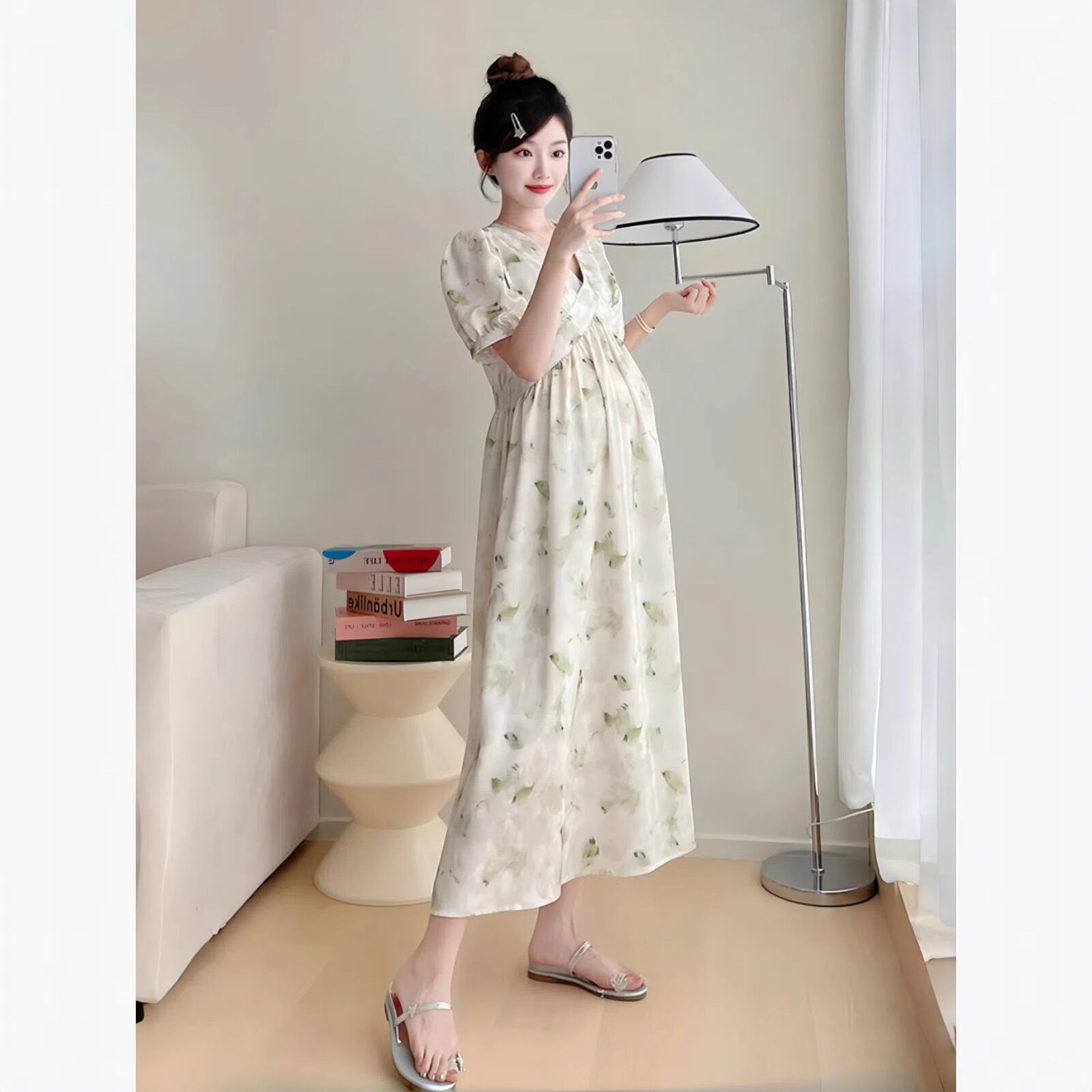 2026夏季孕妇装甜美温柔洋气碎花v领短袖时尚气质法式孕妇连衣裙